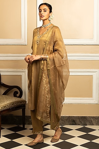 Dohr - Buy Kurta Sets, Sarees, Dresses, Pant Sets Online 2025