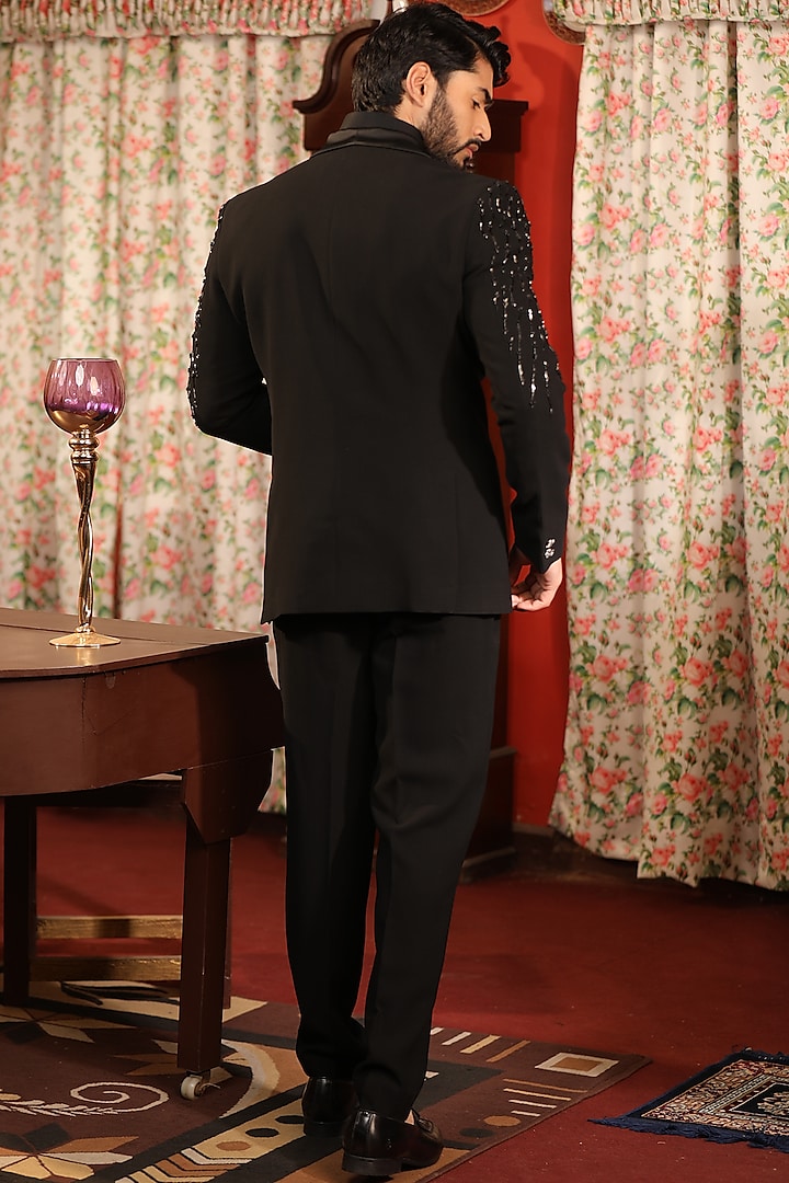 Black Suiting Fabric Hand Embroidered Tuxedo Set by Design O Stitch Men ...