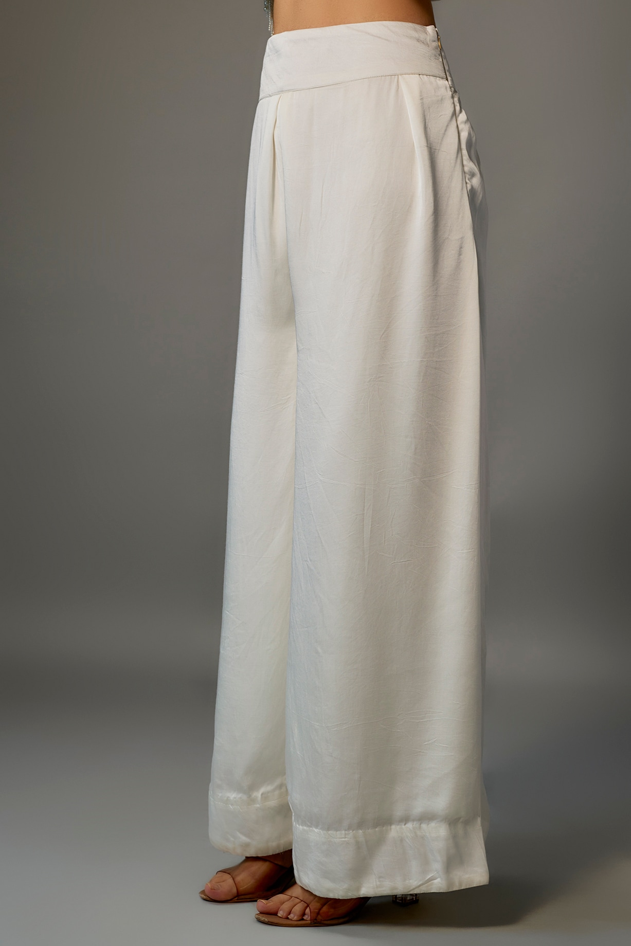 Ivory Silk Pant Set by Dhara Shah Studio at Pernia's Pop Up Shop 2025