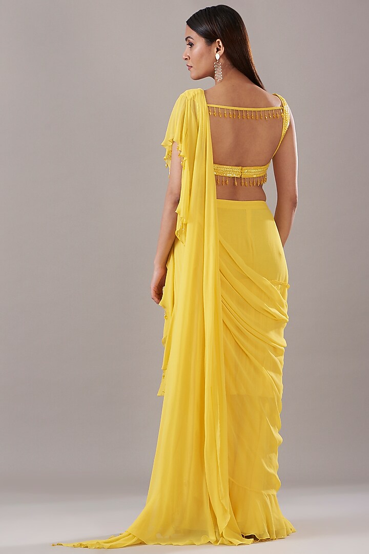 Yellow Cotton Silk Ruffled Saree Set by DiyaRajvvir at Pernia's Pop Up ...