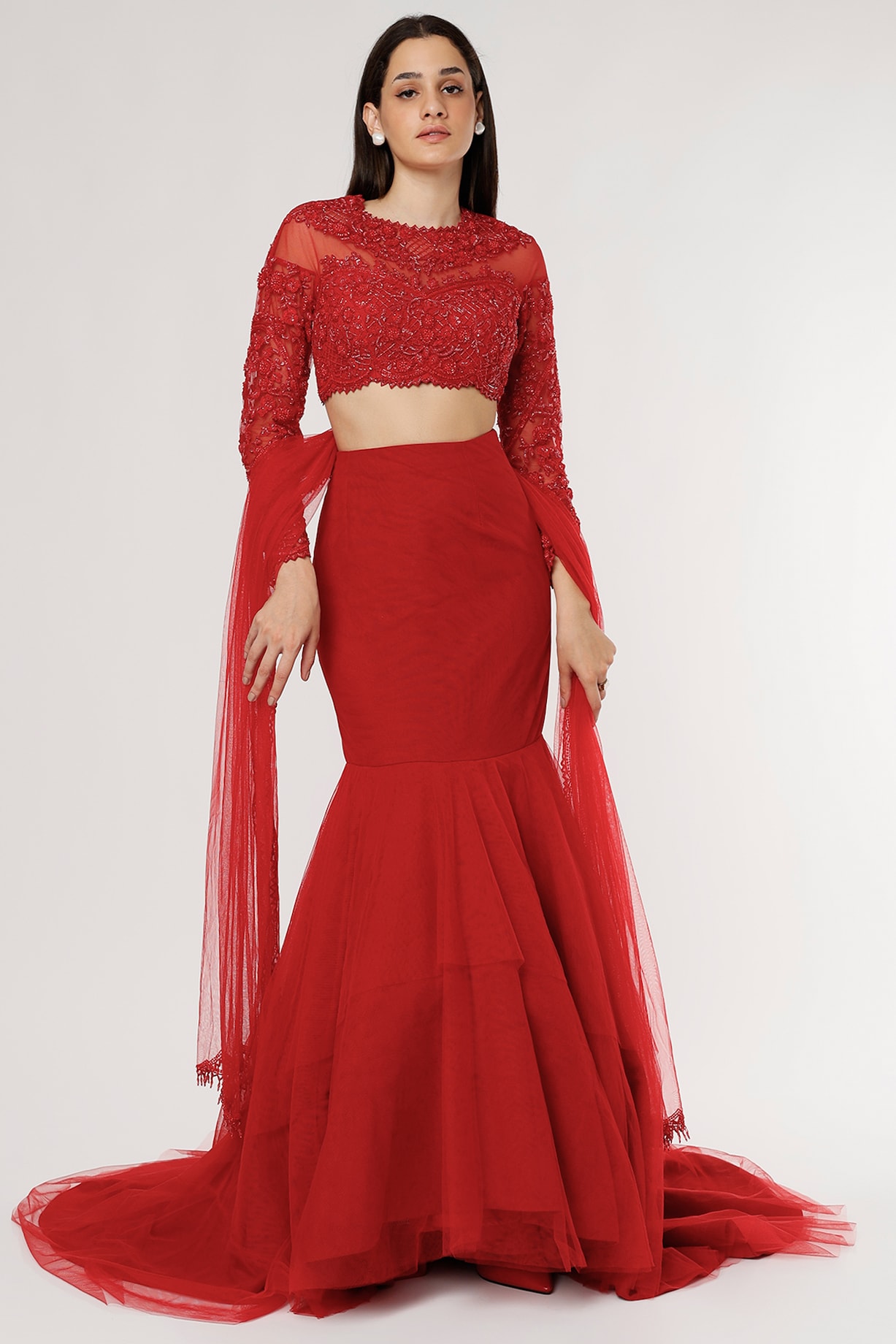 Red Net & Crepe Silk Fish-Cut Wedding Lehenga Set by Empress by Arefa ...