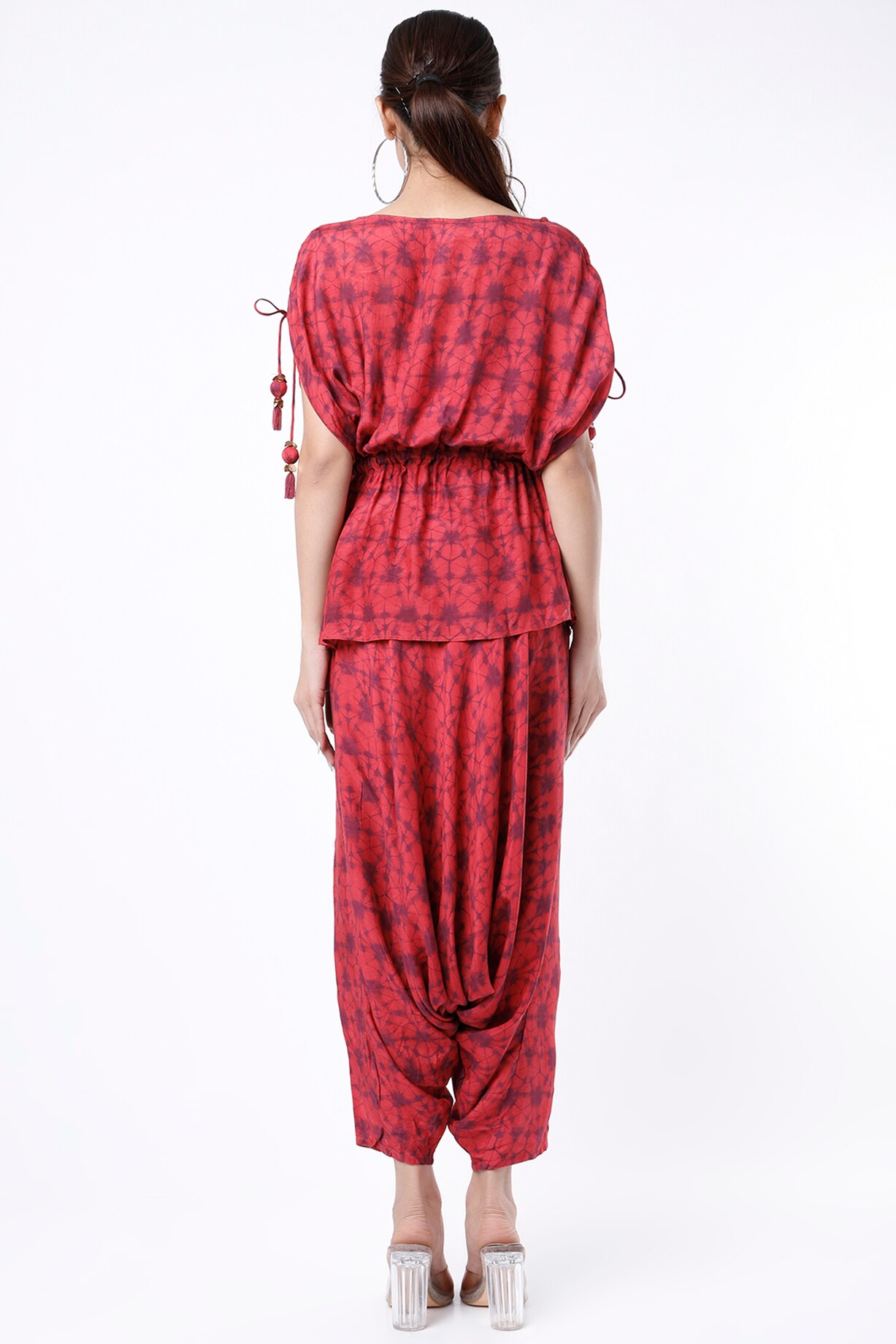 Red Tie-Dye Draped Dhoti Set by EnEch By Nupur Harwani at Pernia's Pop ...