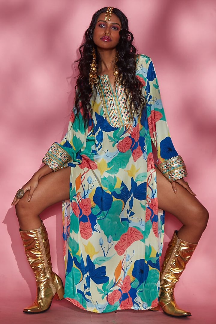 Blue Silk Crepe Kurta by Esha L Amin at Pernia's Pop Up Shop 2026