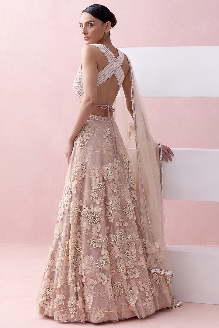 Peach Tulle & Lace 3D Applique Work Bridal Lehenga Set by Esha Sethi Thirani at Pernia's Pop Up ...