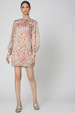 Etre Designer: Shop Dresses, Tops, Skirts, Pants, Croptops 2025