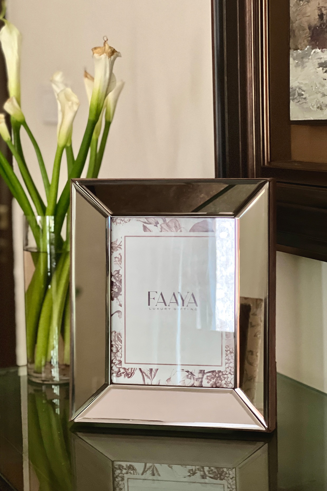 Gold Glass Amadeus Photo Frame by Faaya Gifting at Pernia's Pop Up Shop ...