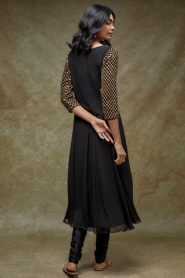 Black Georgette Embellished Anarkali Set by FATIZ at Pernia's Pop Up ...