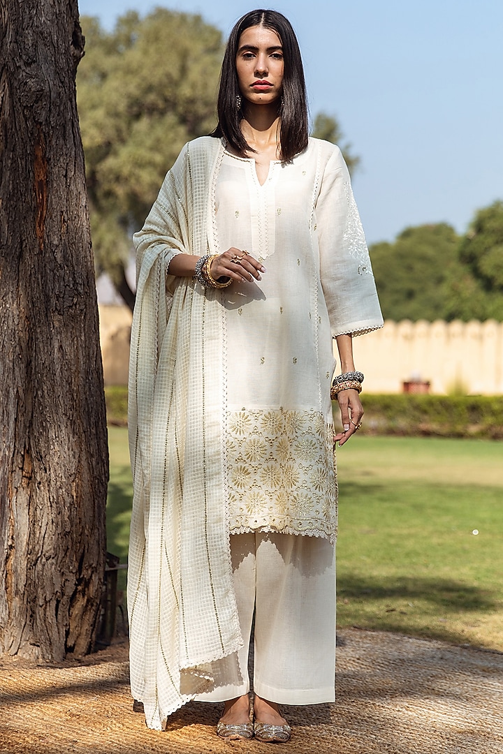 Off White Cotton Embroidered Straight Kurta Set Design By Gulabojaipur