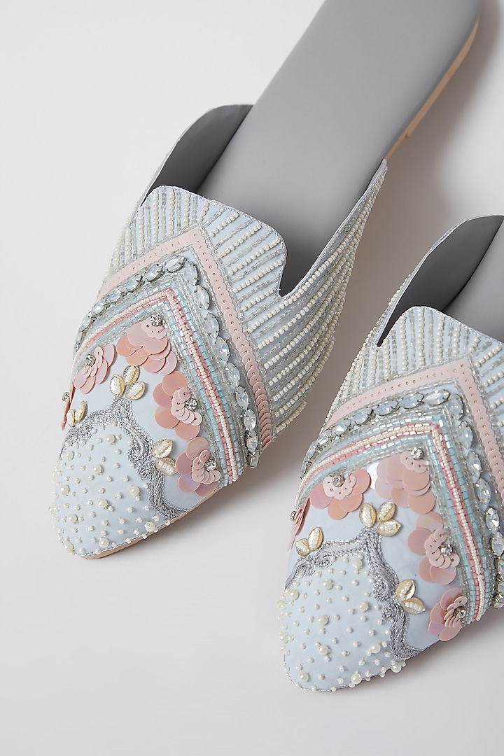Daisy White Embroidered Mules by Durvi at Pernia's Pop Up Shop 2025