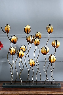 Gold Table Showpiece In Metal by Order Happiness at Pernia's Pop Up ...