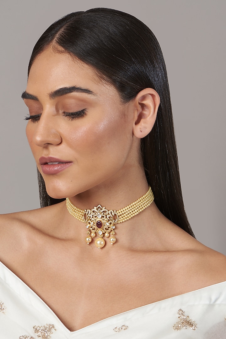Gold Finish Choker Necklace In Sterling Silver by Hunar at Pernia's Pop ...