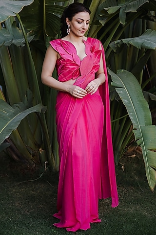 Reeti Arneja - Buy Sarees, Lehenga, Kaftan Online 2025