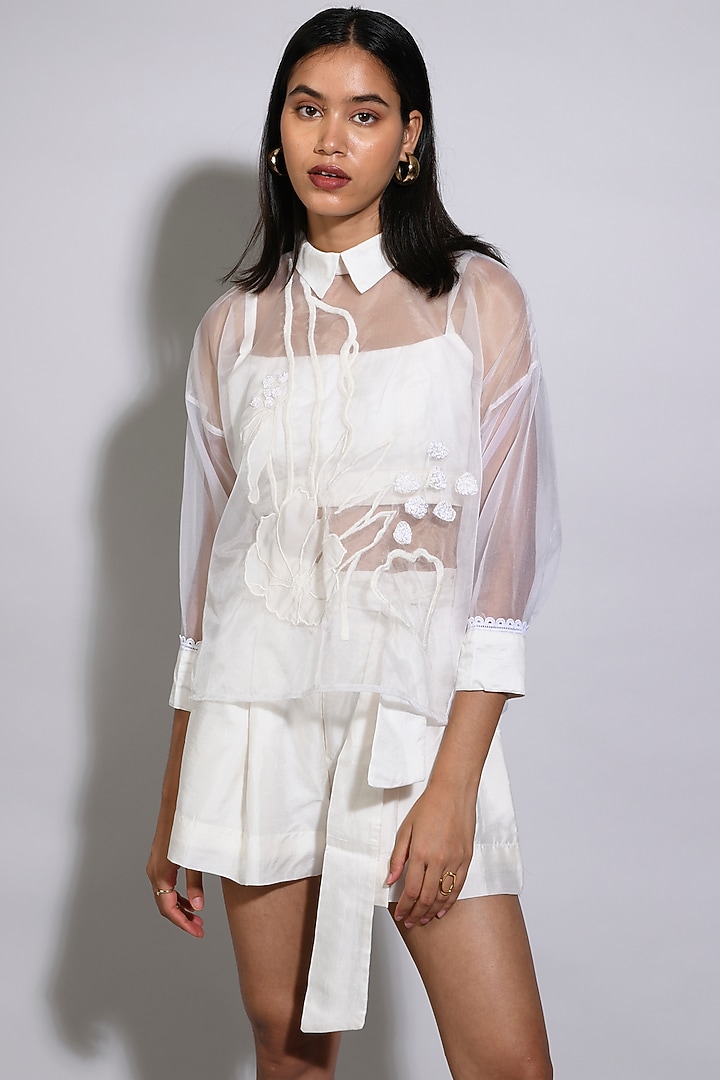 White Organza & Silk Co-Ord Set Design by Itara An Another at Pernia's ...