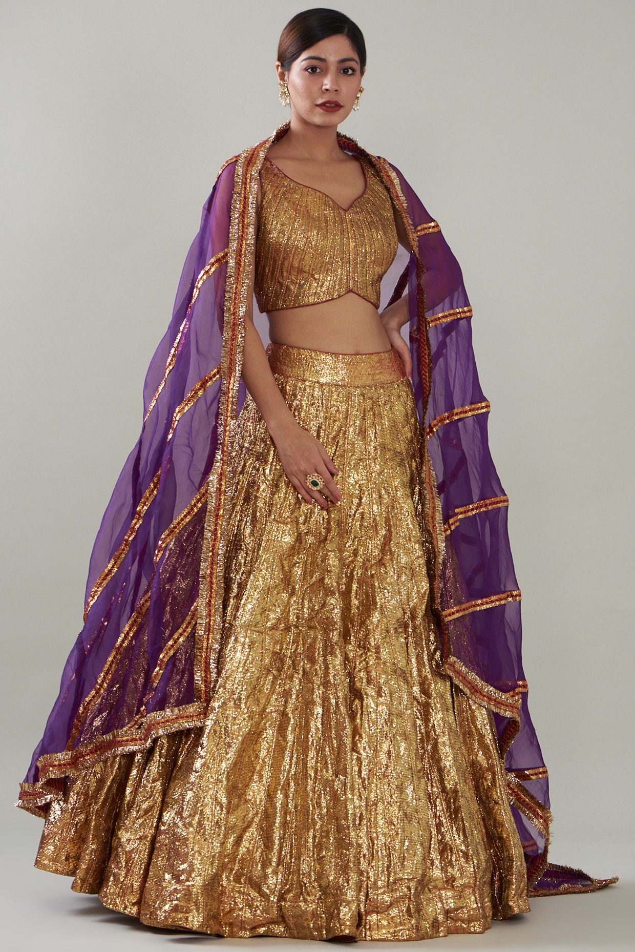 Gold Lampi Bridal Lehenga Set by ITRH at Pernia's Pop Up Shop 2025