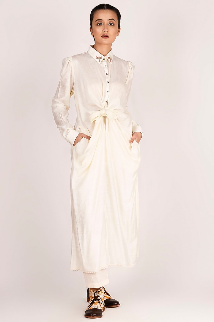 White Knotted Shirt With Pants by Jajaabor at Pernia's Pop Up Shop 2026