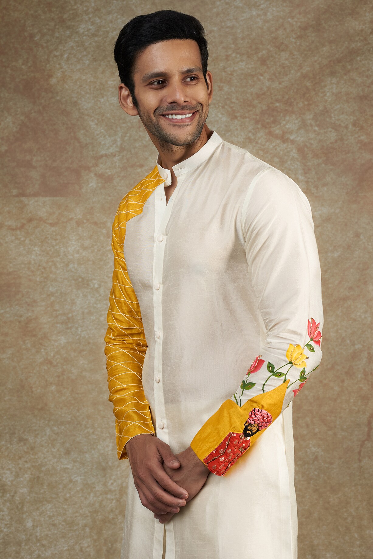 White Cotton Embroidered & Hand Painted Kurta Set by JAMA ART OF ...