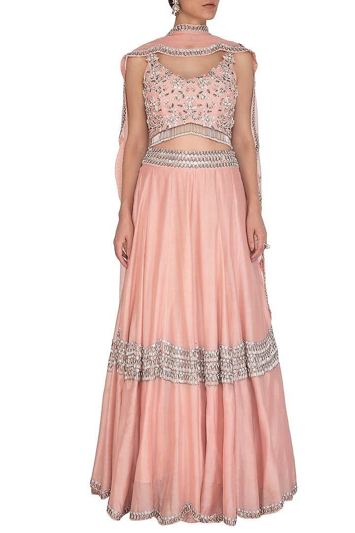 Peach Embroidered Lehenga Set by J by Jannat at Pernia's Pop Up Shop 2025