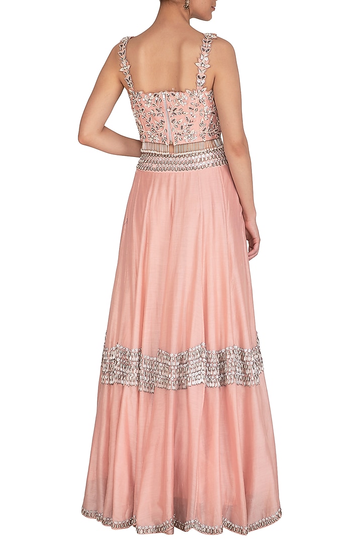 Peach Embroidered Lehenga Set by J by Jannat at Pernia's Pop Up Shop 2025