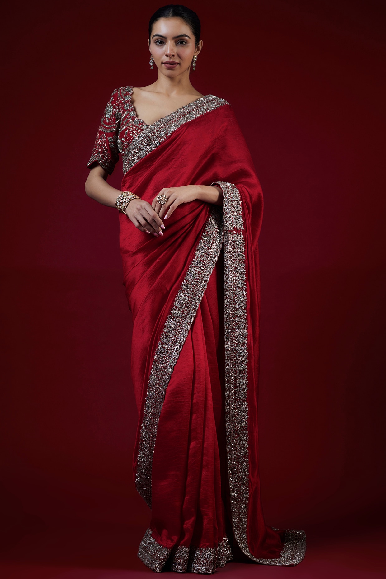 Red Silk Zari Embroidered Saree Set by Jayanti Reddy at Pernia's Pop Up ...