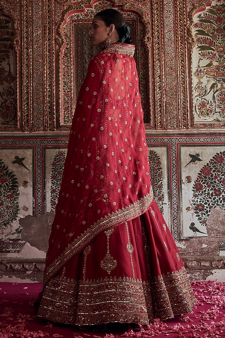 Maroon Organza Golden Dori Hand Embroidered Bridal Lehenga Set by Jigar ...