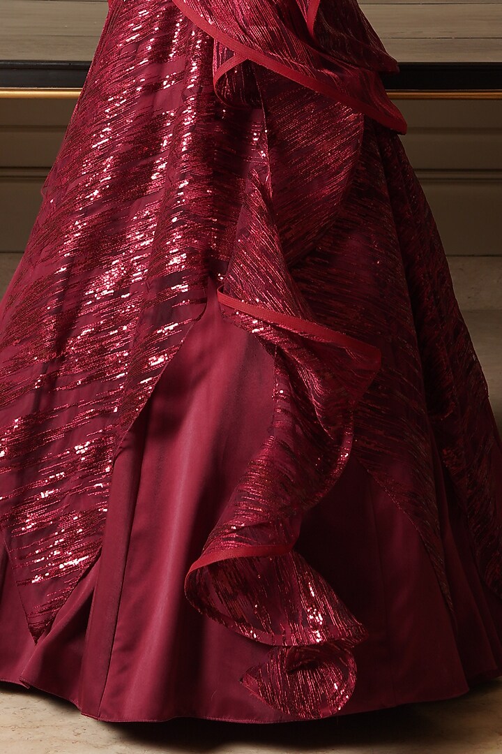 Red Hand Embroidered Bridal Lehenga Set by Kamaali Couture at Pernia's ...