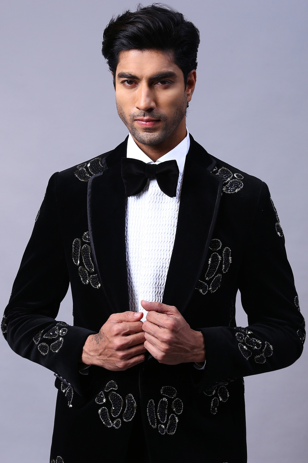 Black Velvet Hand Embroidered Tuxedo Set by Kanishk Mehta Designs at ...