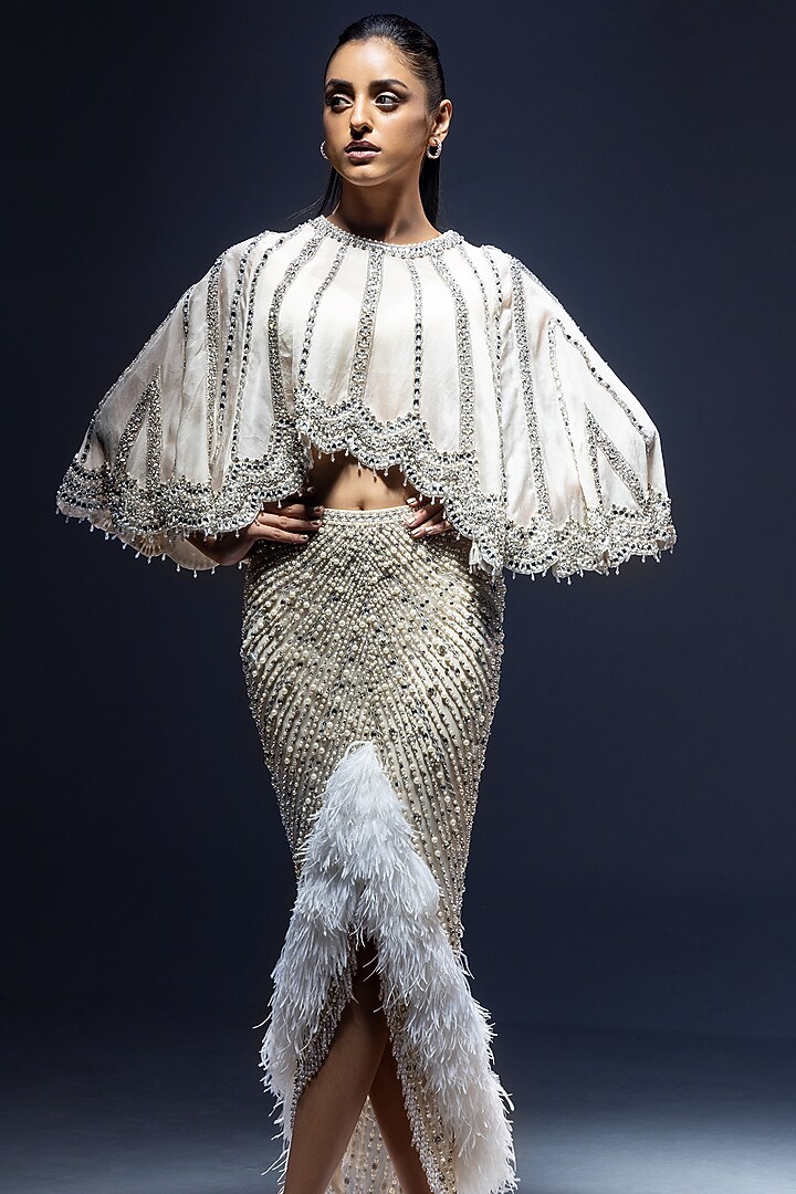 Ivory Organza Hand Embellished Cape Set by Kavita Arora at Pernia's Pop ...