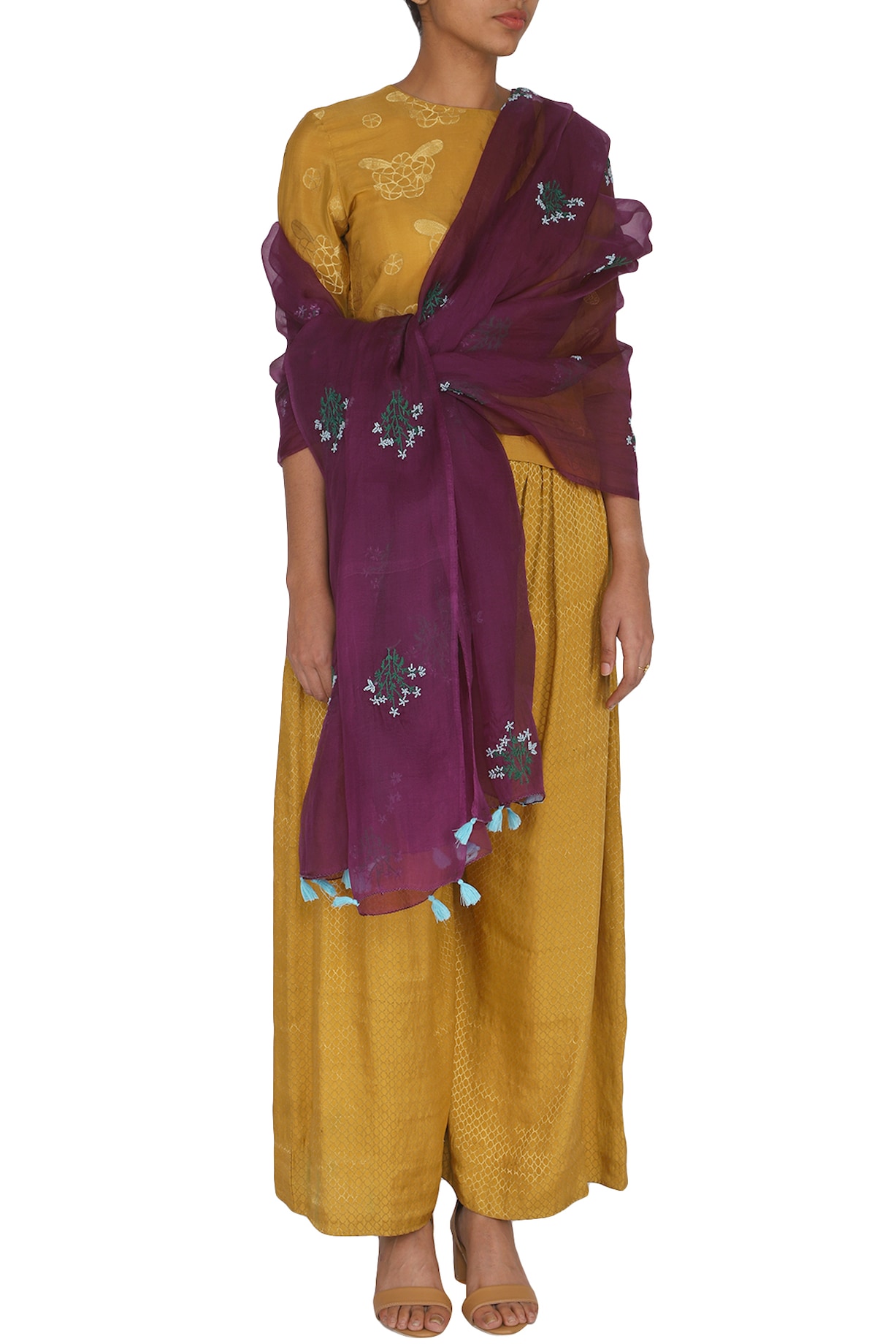 Dark Purple Embroidered Dupatta Design by Khes at Pernia's Pop Up Shop 2024