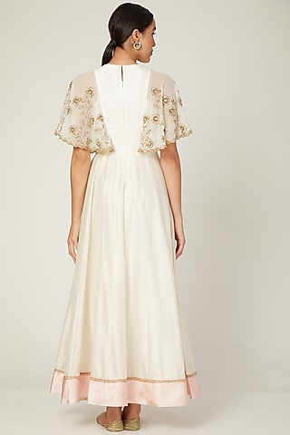 Buy Khushbu Rathod Designer Sarees, Lehengas, Gowns, Kurti 2021