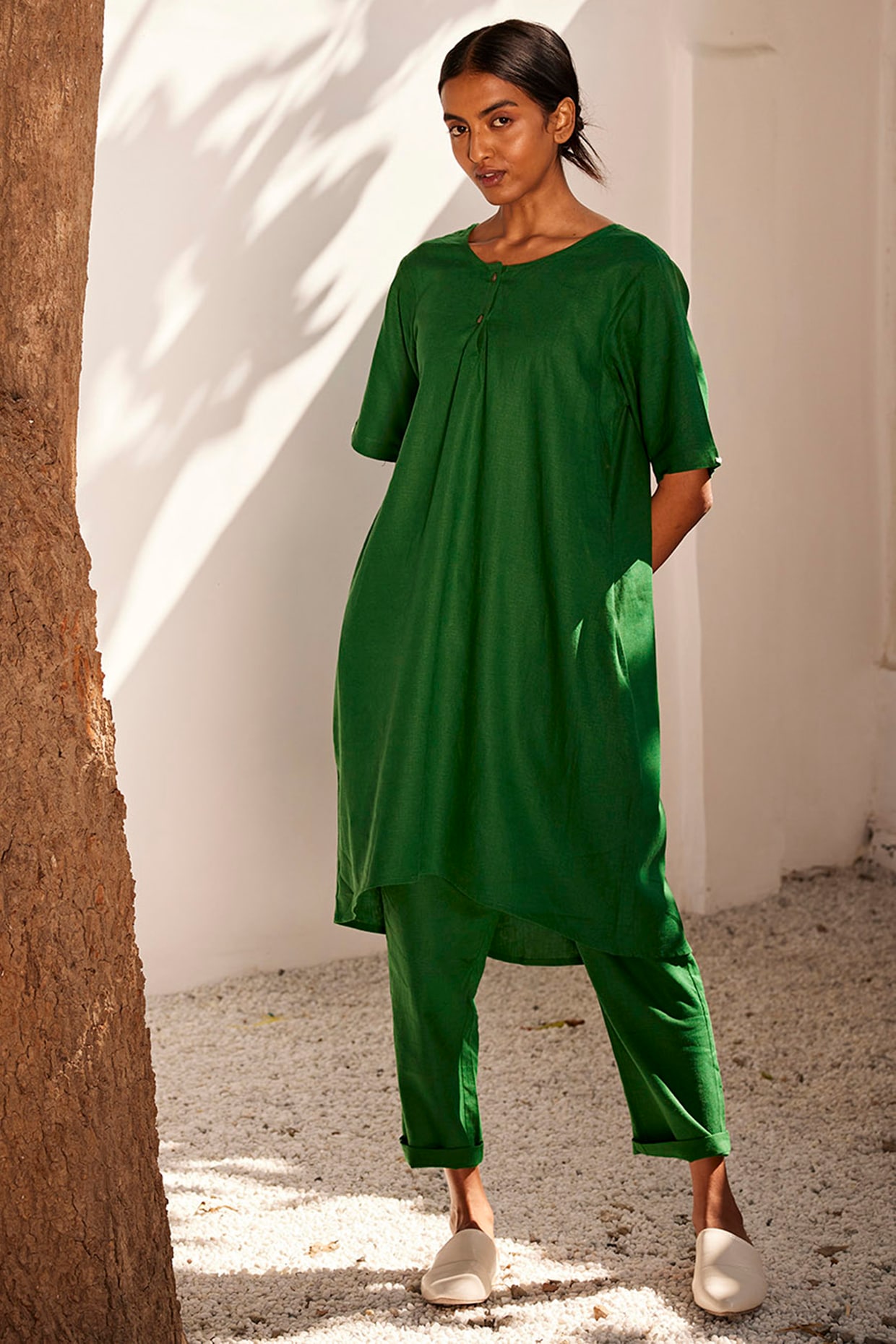 Forest Green Linen Tunic Set by Khara Kapas at Pernia's Pop Up Shop 2024