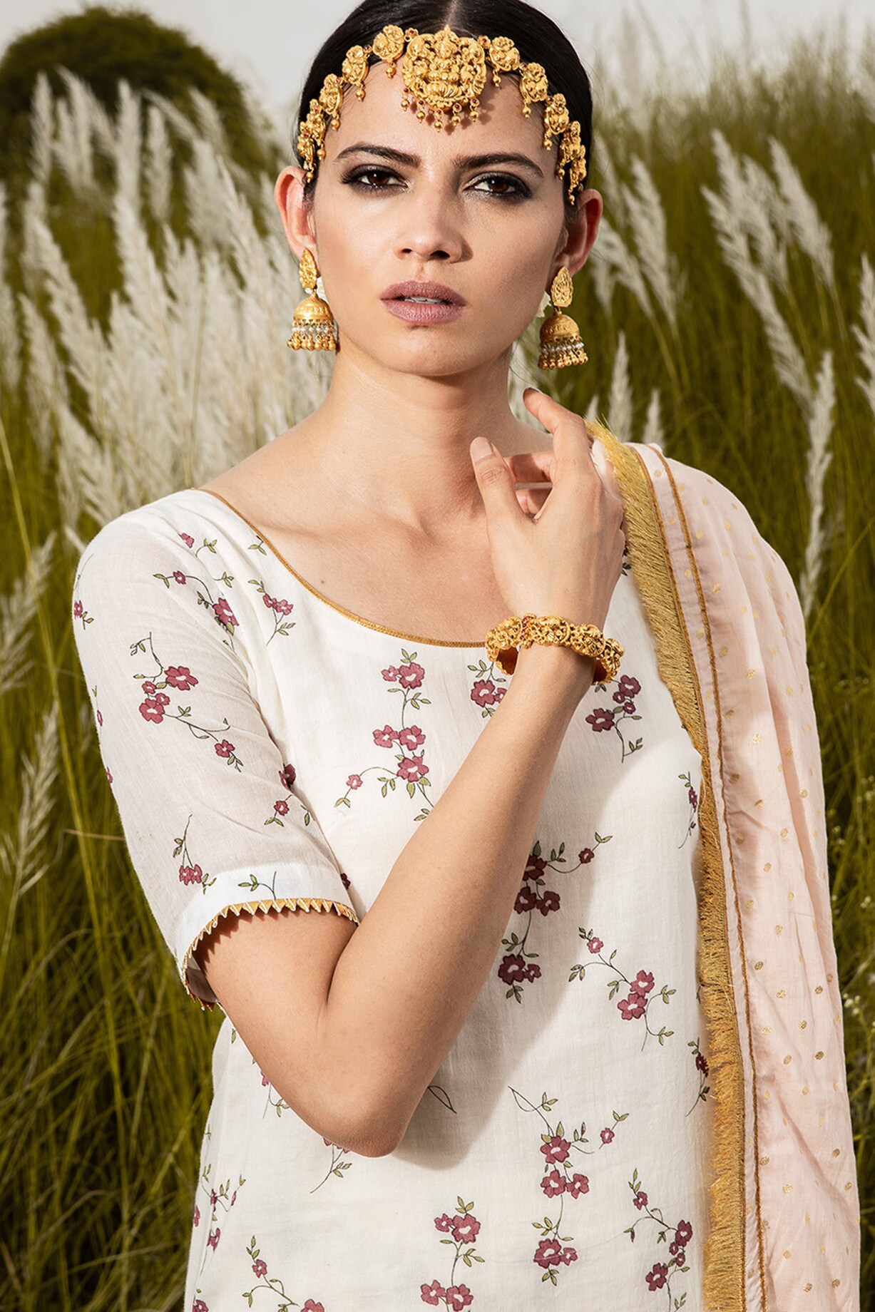 Ivory Sharara Set With Floral Detailing by Khara Kapas at Pernia's Pop ...