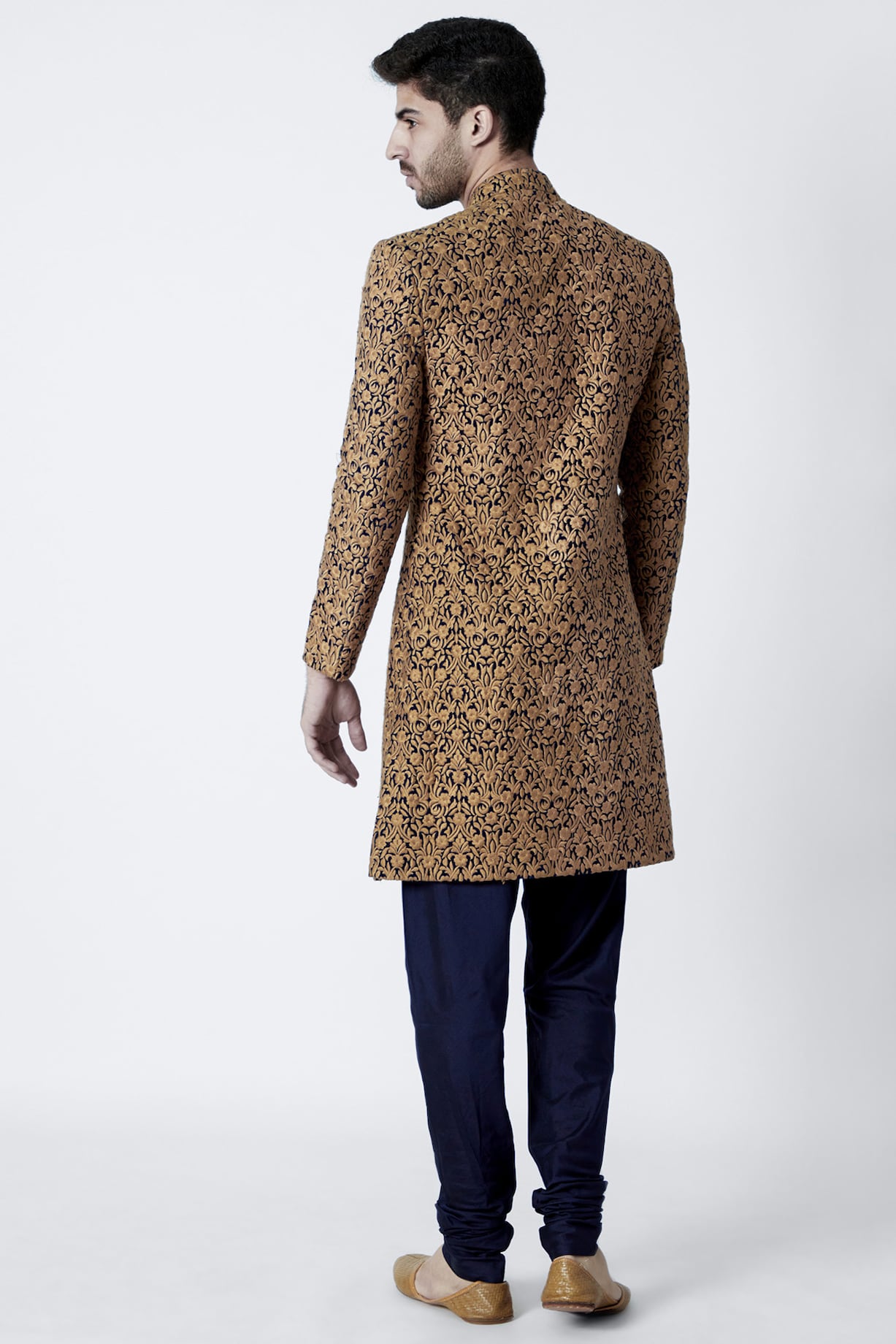 Navy Blue Embroidered Wedding Sherwani Set by Kommal Sood at Pernia's ...