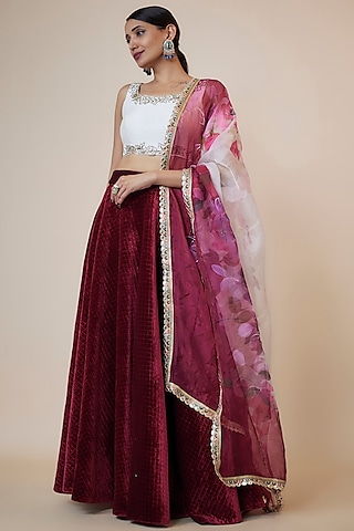 Maroon Chekered Velvet Lehenga Set by Kriti Bapna at Pernia's Pop Up ...
