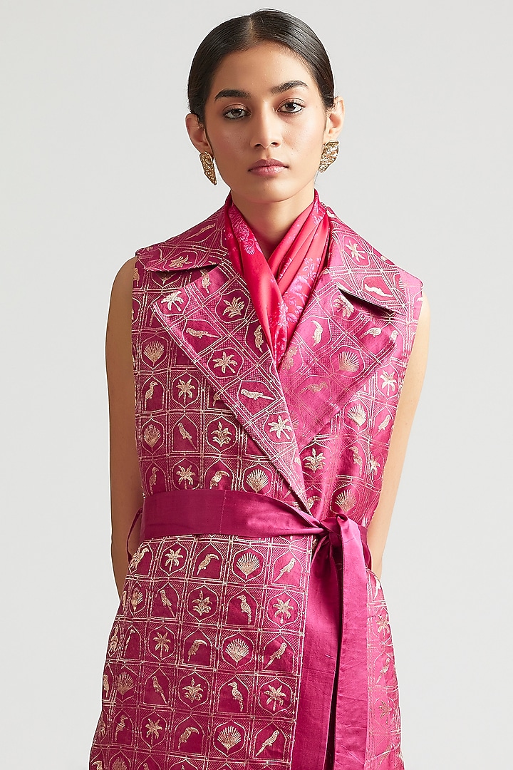 Cherry Red Silk Satin Crepe Printed Jacket Saree Set by Kshitij Jalori ...