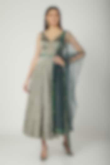 Grey Embroidered Kalidar Kurta With Belt & Dupatta Design by Kudi ...