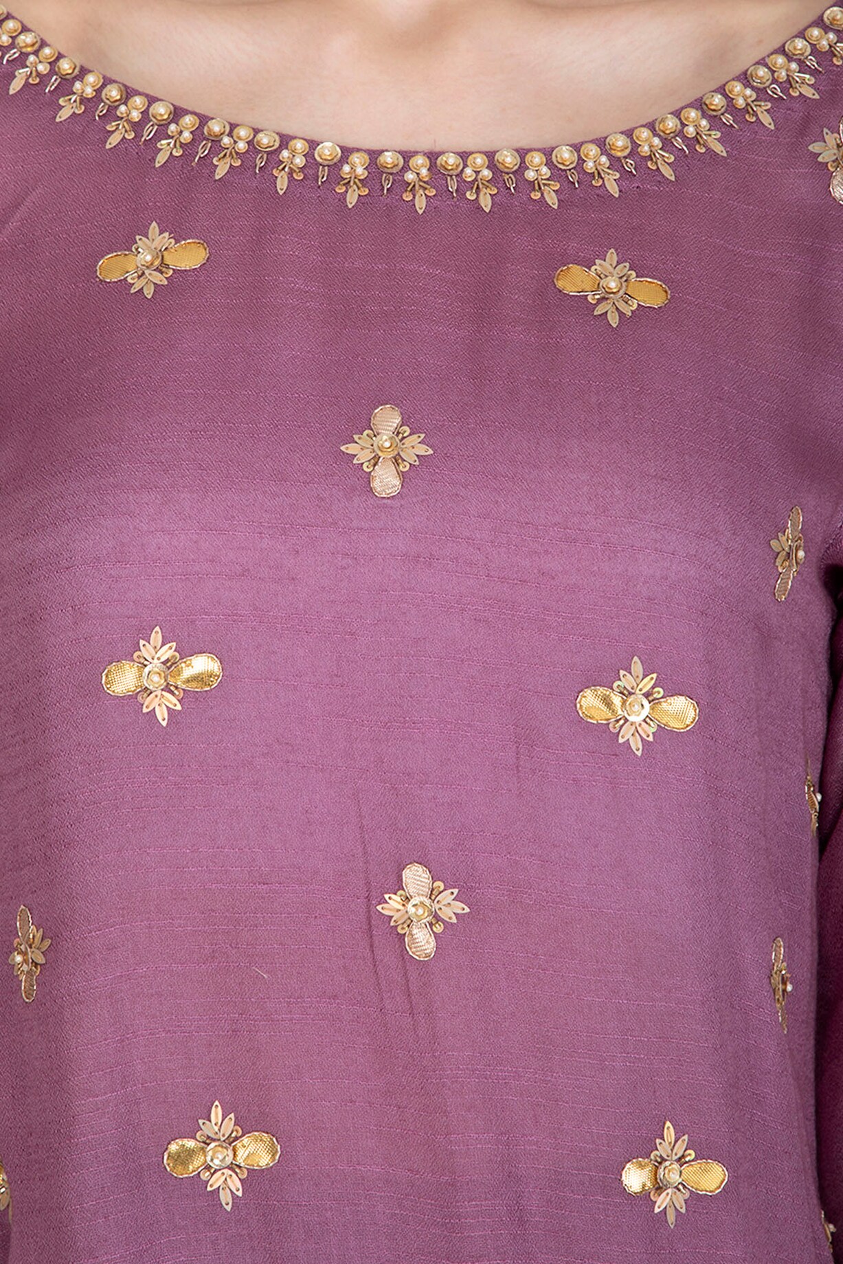 Mauve Hand Embroidered Kurta Set by Kudi Pataka Designs at Pernia's Pop ...