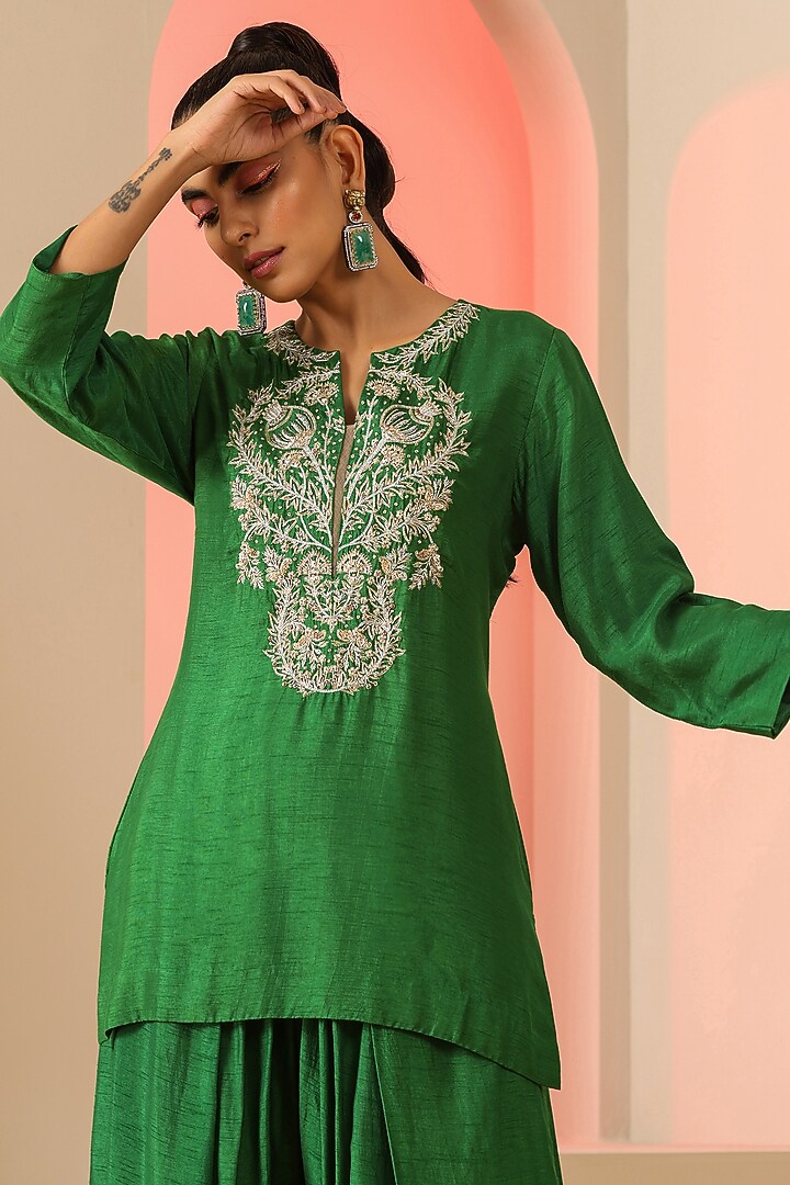 Green Dola Silk Zardosi Embroidered Kurta Set by Kudi Pataka Designs at ...