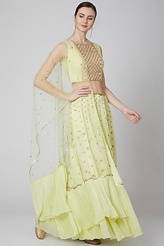 Kudi Pataka Designs - Buy Lehenga, Sarees, Kurta Sets Online 2025