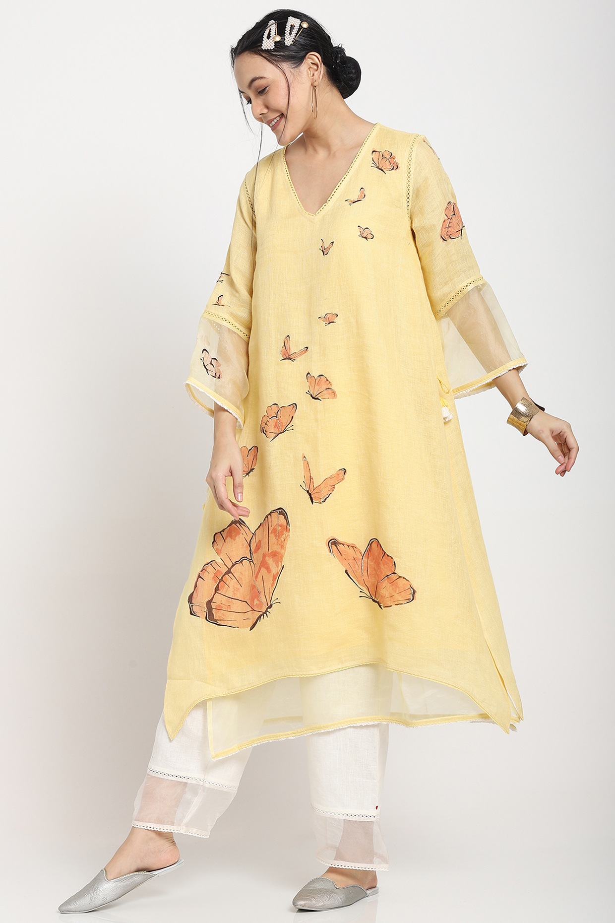 Butter Yellow Linen Tunic Set by Kaveri at Pernia's Pop Up Shop 2025