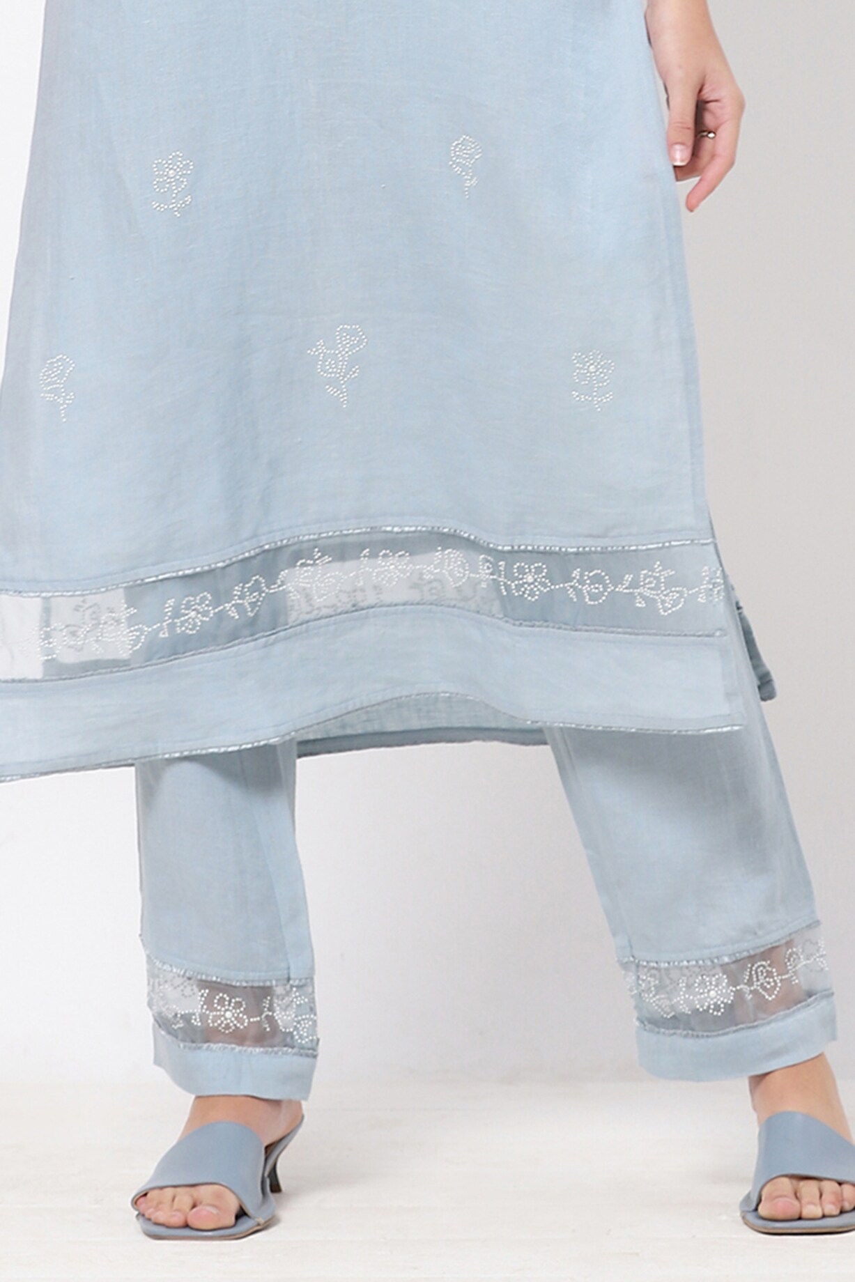 Ice Blue Linen Pants Design by Kaveri at Pernia's Pop Up Shop 2024