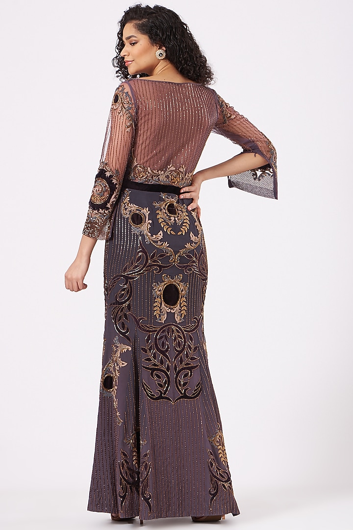 Mauve Embroidered Fish-Cut Gown by Kartikeya at Pernia's Pop Up Shop 2025