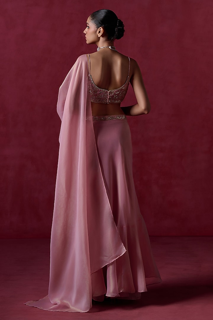 Rose Pink Net Zari Embroidered Saree Set by Lashkaraa at Pernia's Pop ...