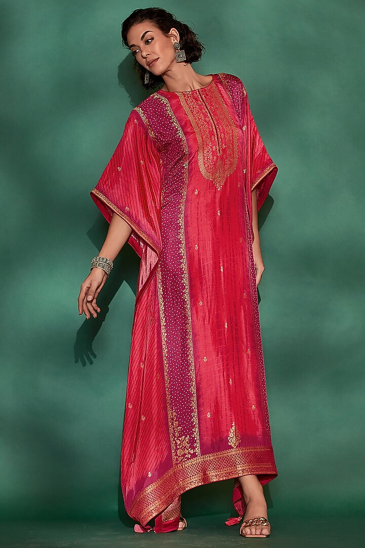 Fuchsia & Purple Viscose Woven Printed Kaftan Set by Label Varsha at ...