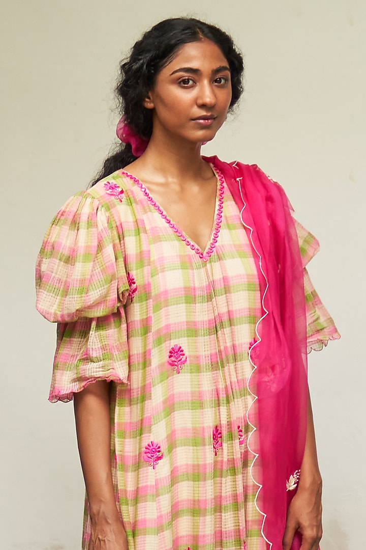 Pink & Green Mangalgiri Cotton Mirror Embroidered Checkered Kurta Set ...