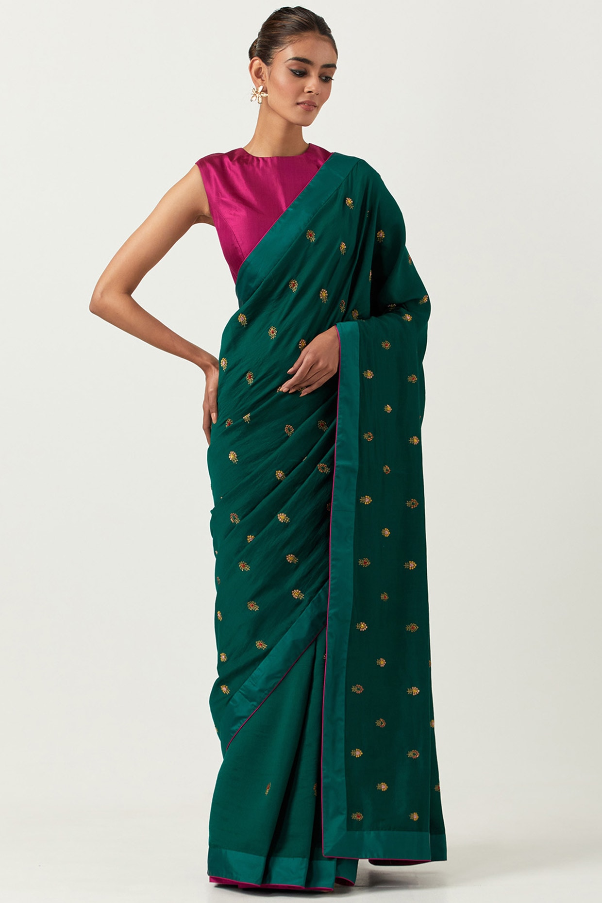 Bottle Green Chiniya Silk Saree Set by Label Earthen Pret at Pernia's ...