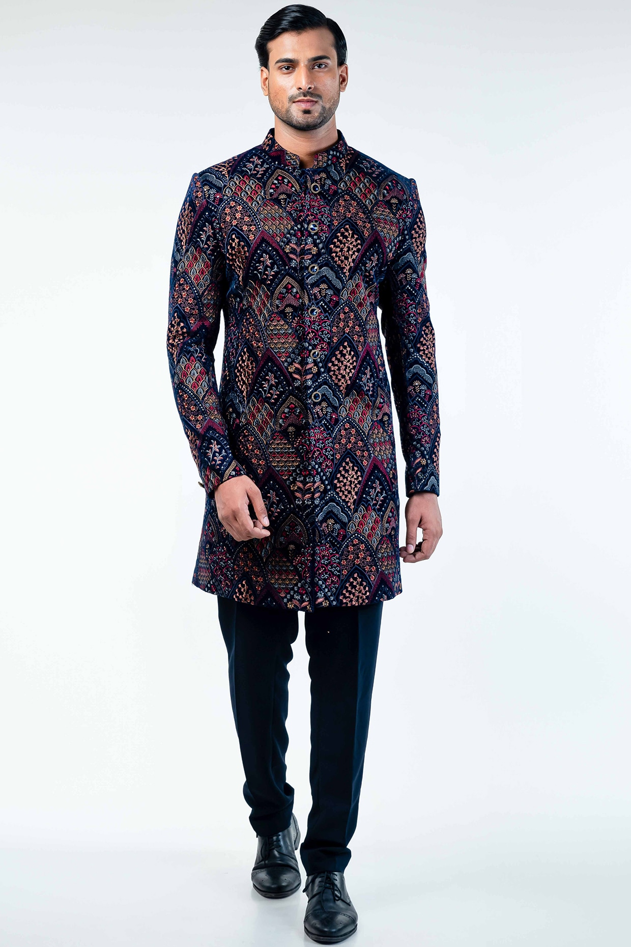 Navy Blue Velvet Thread Embroidered Indo-Western Set by Kommal Sood at ...