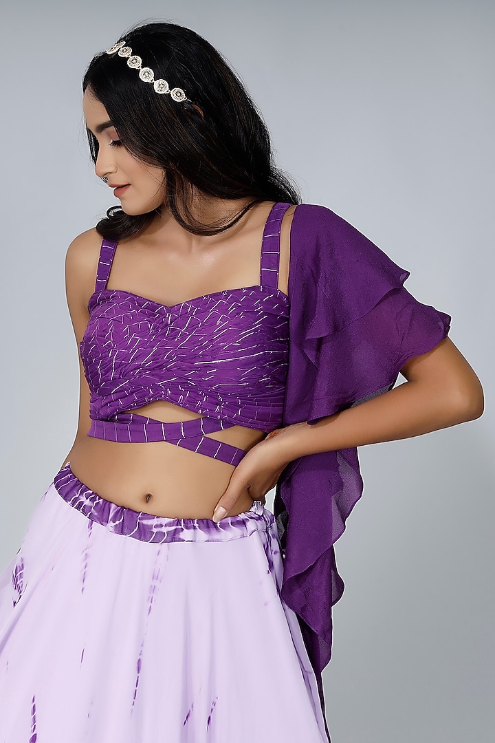 Lilac Printed Lehenga Set by MANISHA SONI at Pernia's Pop Up Shop 2025