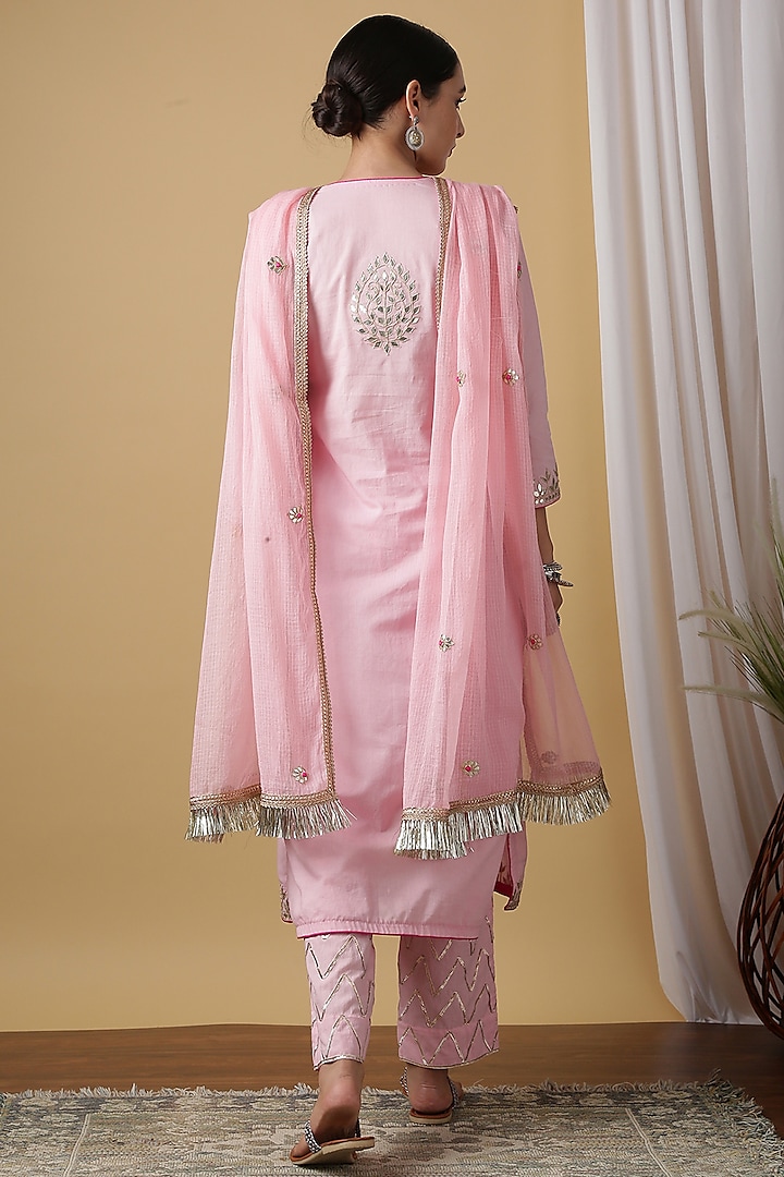Baby Pink Gota Hand Embroidered Kurta Set by Maison Shefali at Pernia's Pop Up Shop 2025