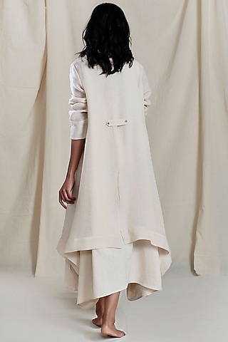 Mati : Buy Designer Womenswear Dresses, Tops, Pants Online 2021