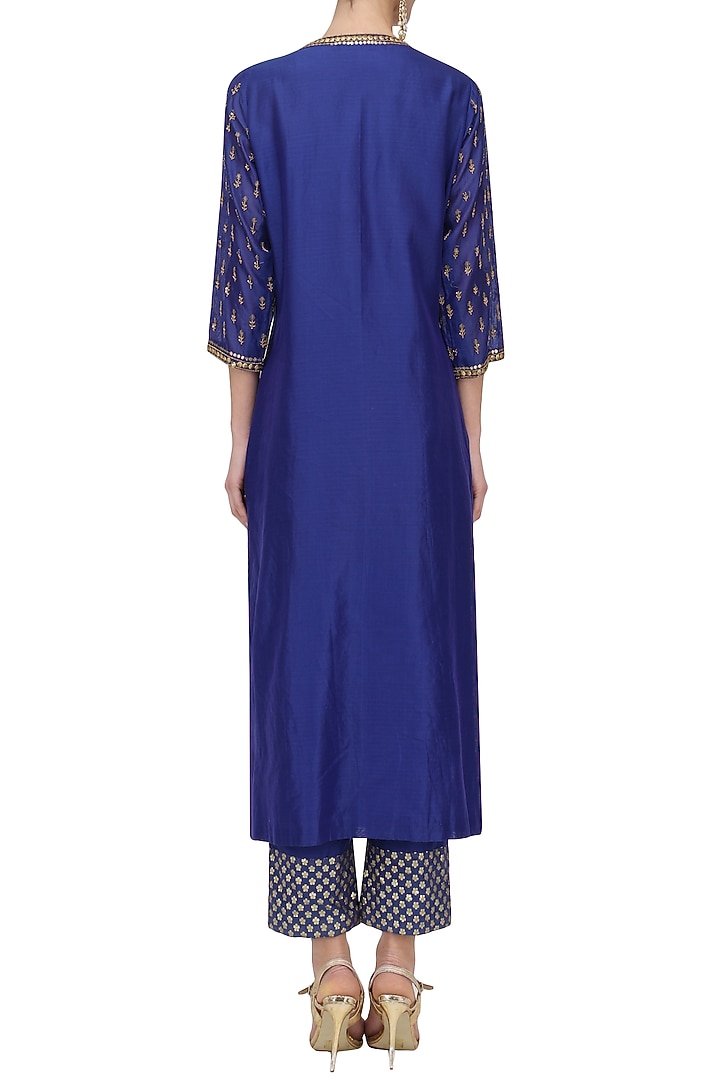 Royal blue embroidered kurta set available only at Pernia's Pop Up Shop ...
